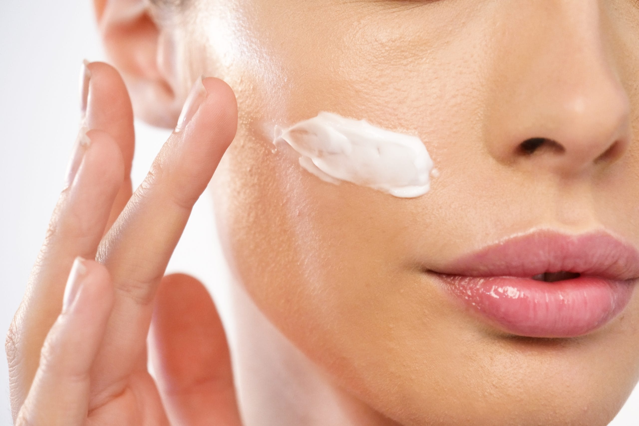5 Things To Know About The Right Ingredients in Skin Care