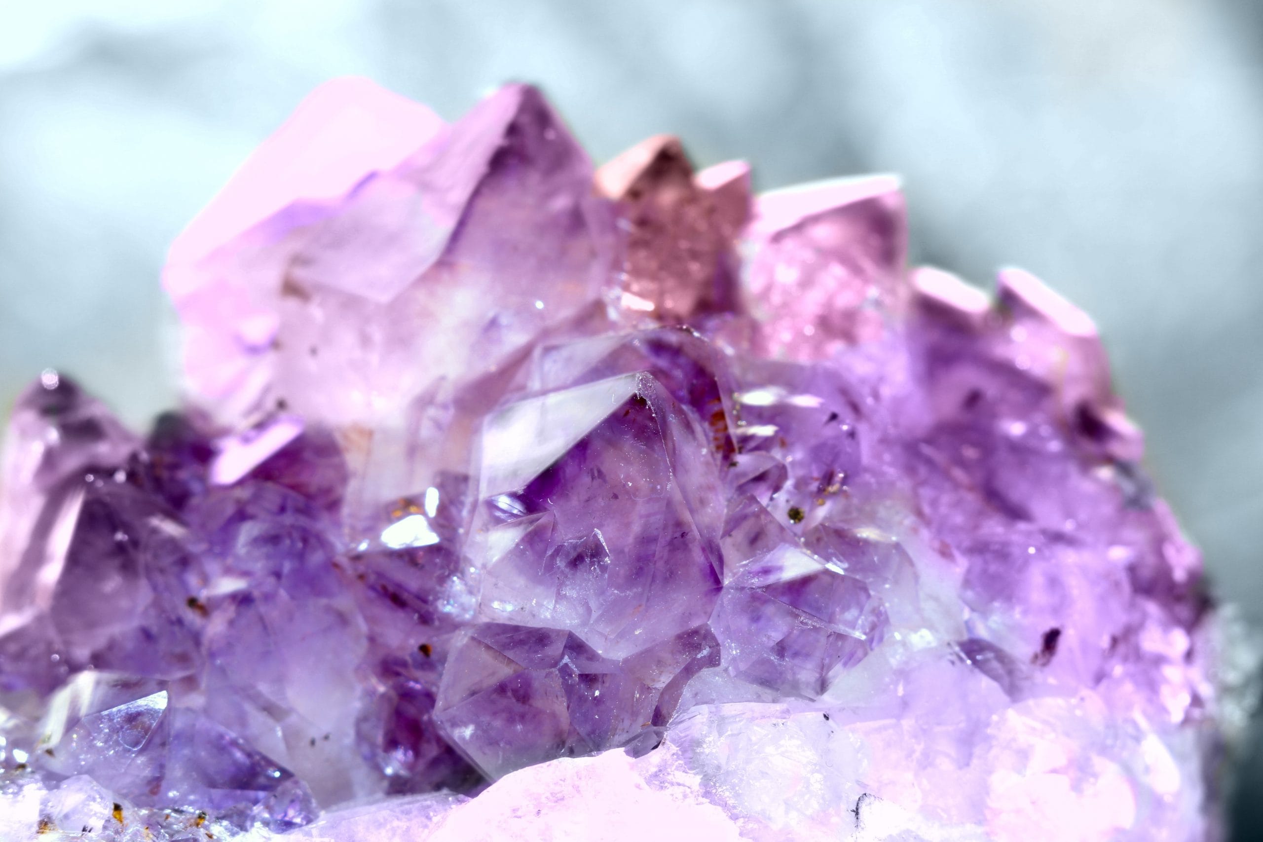Learn About the Benefits of an Amethyst Blanket: What Exactly is This ...