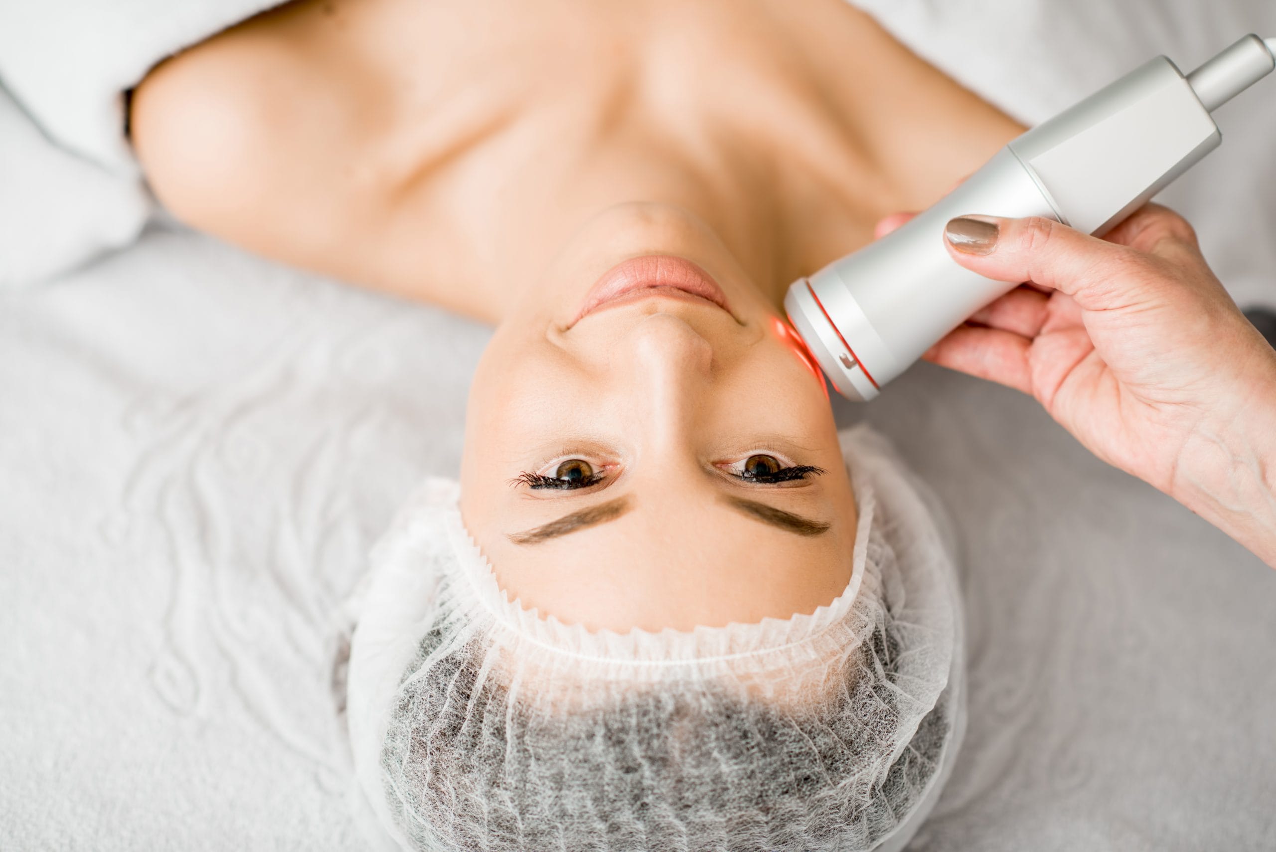 Why LED is the New Anti-Aging Goldmine in Spa’s: 3 Reasons to Hop Onboard